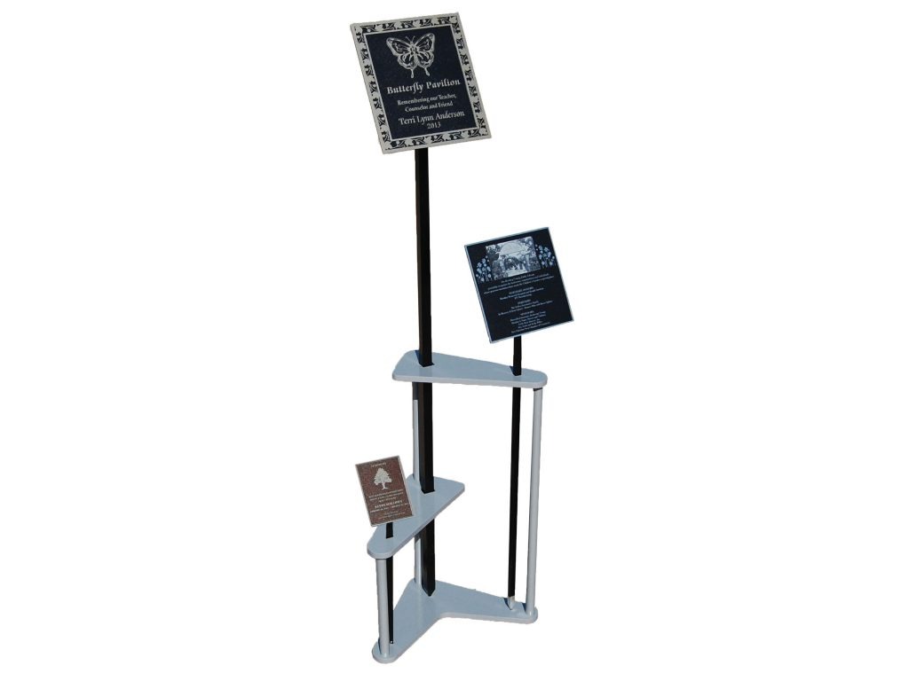 Plaque Display Stakes | Pella Engraving & Sign Company
